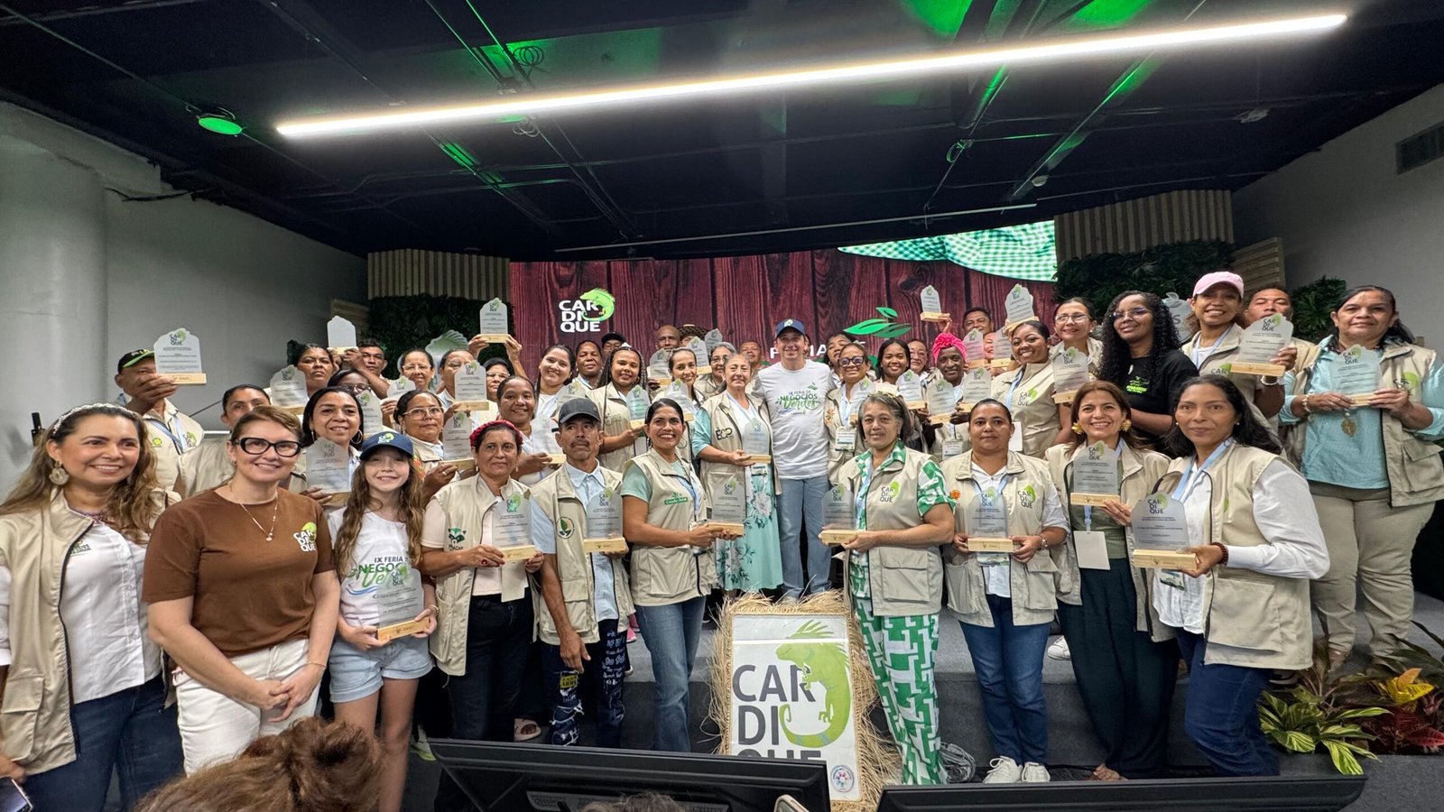 Cardique entregó avales a 70 negocios verdes en la IX Feria de Negocios Verdes 2025 - Cartagena ...