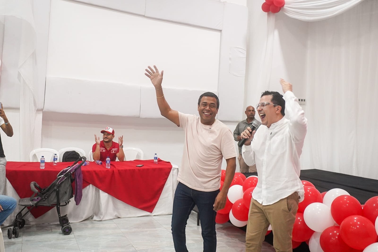 Refuerzo estrella: Diputado Zaith Adechine llega a la campaña de Silvio ...